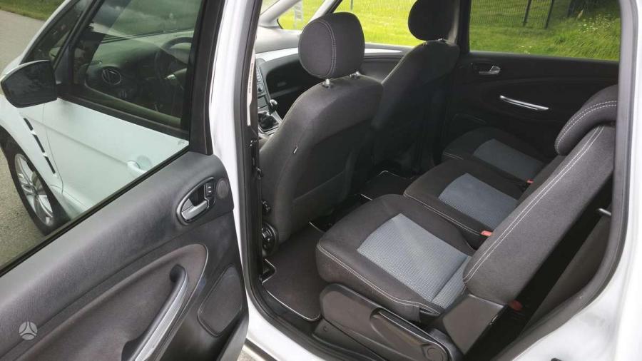 Balts Ford S-Max 2012 Šauļi, ar dzinēja tilpumu 1.60 L un nobraukumu 216 tūkst. km par 4990 €, foto 17 vietnē AUTOMOTO.COM.LV