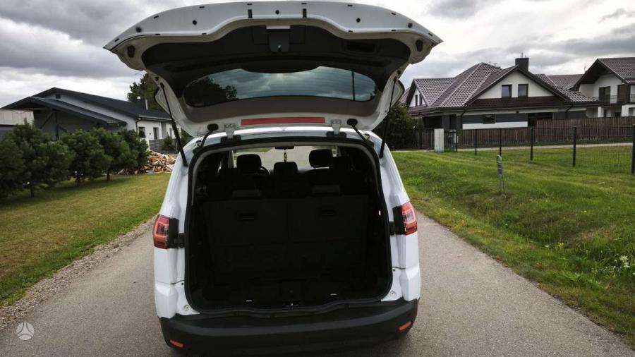 Balts Ford S-Max 2012 Šauļi, ar dzinēja tilpumu 1.60 L un nobraukumu 216 tūkst. km par 4990 €, foto 20 vietnē AUTOMOTO.COM.LV