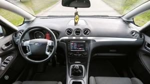 Balts Ford S-Max 2012 Šauļi, ar dzinēja tilpumu 1.60 L un nobraukumu 216 tūkst. km par 4990 €, foto 25 vietnē AUTOMOTO.COM.LV