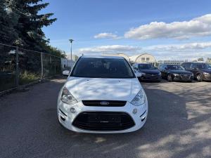 White Ford S-Max 2012 in Marijampole, with an engine capacity of 1.60 L and mileage of 196 thousand km for 4350 €, photo 3 on AUTOMOTO.COM.LV