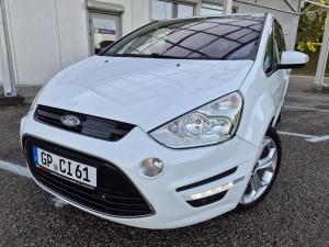 White Ford S-Max 2012 in Jonava, with an engine capacity of 2.20 L and mileage of 285 thousand km for 5999 €, photo 6 on AUTOMOTO.COM.LV