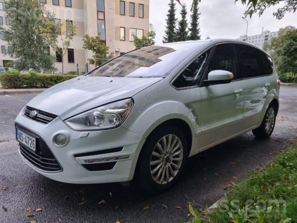 White Ford S-Max 2012 in Riga, with an engine capacity of 2.00 L and mileage of 223 thousand km for 4000 €, photo 4 on AUTOMOTO.COM.LV