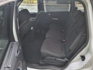 White Ford S-Max 2012 in Riga, with an engine capacity of 2.00 L and mileage of 223 thousand km for 4000 €, photo 11 on AUTOMOTO.COM.LV