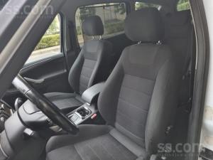 White Ford S-Max 2012 in Riga, with an engine capacity of 2.00 L and mileage of 213 thousand km for 3600 €, photo 10 on AUTOMOTO.COM.LV