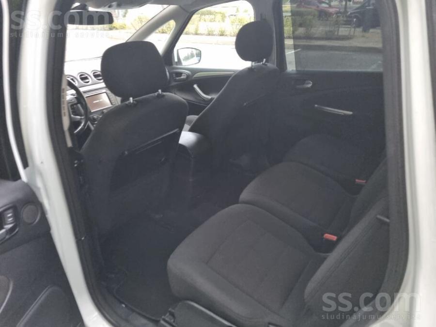 White Ford S-Max 2012 in Riga, with an engine capacity of 2.00 L and mileage of 213 thousand km for 3600 €, photo 12 on AUTOMOTO.COM.LV
