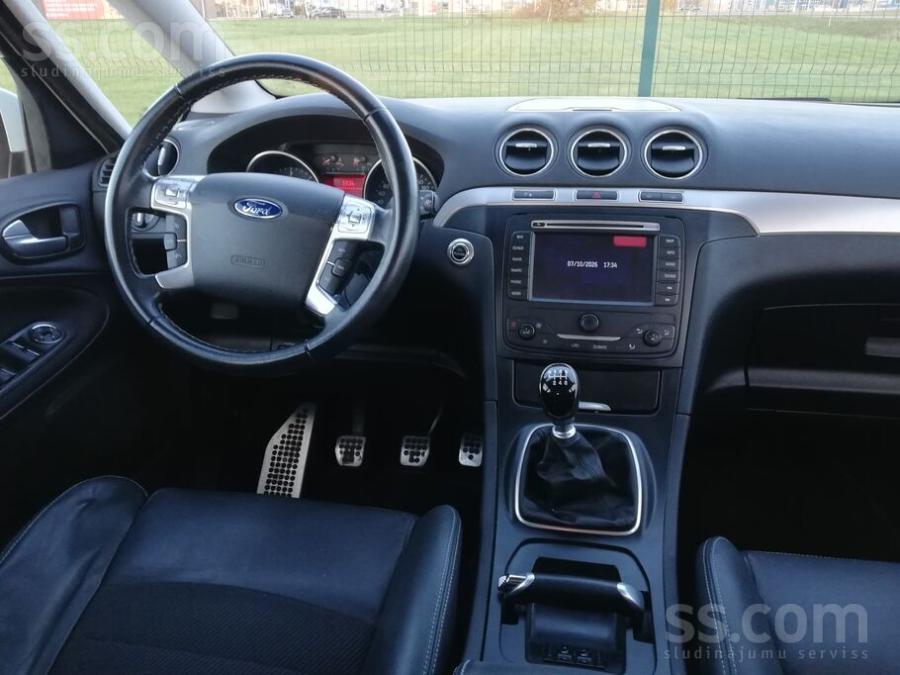 Белый Форд С-Макс 2012 в Салдус, объемом двигателя 2.00 л и пробегом 211 тыс. км за 5900 €, фото 9 на AUTOMOTO.COM.LV