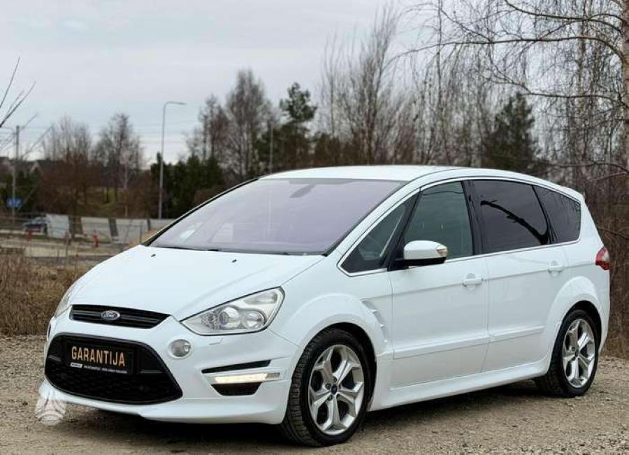 White Ford S-Max 2013 in Siauliai, with an engine capacity of 2.20 L and mileage of 269 thousand km for 8950 €, photo 19 on AUTOMOTO.COM.LV