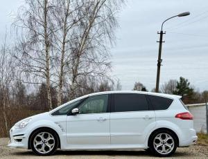 White Ford S-Max 2013 in Siauliai, with an engine capacity of 2.00 L and mileage of 269 thousand km for 8950 €, photo 13 on AUTOMOTO.COM.LV