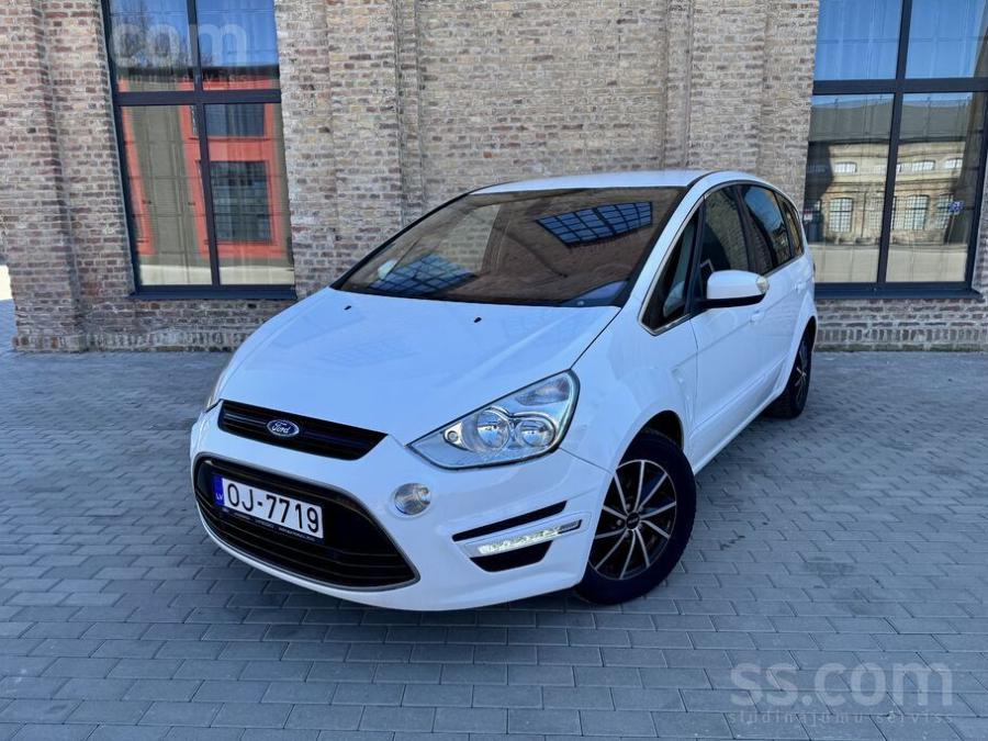 White Ford S-Max 2013 in Riga, with an engine capacity of 2.00 L and mileage of 311 thousand km for 3900 €, photo 1 on AUTOMOTO.COM.LV