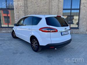 White Ford S-Max 2013 in Riga, with an engine capacity of 2.00 L and mileage of 311 thousand km for 3900 €, photo 4 on AUTOMOTO.COM.LV