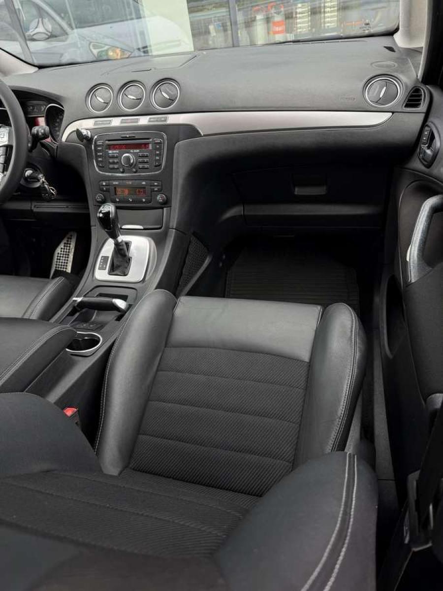 Balts Ford S-Max 2013 Klaipėda, ar dzinēja tilpumu 0.00 L un nobraukumu 274 tūkst. km par 4700 €, foto 13 vietnē AUTOMOTO.COM.LV