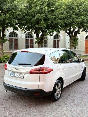 Balts Ford S-Max 2013 Kuldīga, ar dzinēja tilpumu 2.00 L un nobraukumu 0 tūkst. km par 4500 €, foto 4 vietnē AUTOMOTO.COM.LV