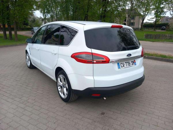 Balts Ford S-Max 2013 Utena, ar dzinēja tilpumu 2.00 L un nobraukumu 275 tūkst. km par 4900 €, foto 4 vietnē AUTOMOTO.COM.LV