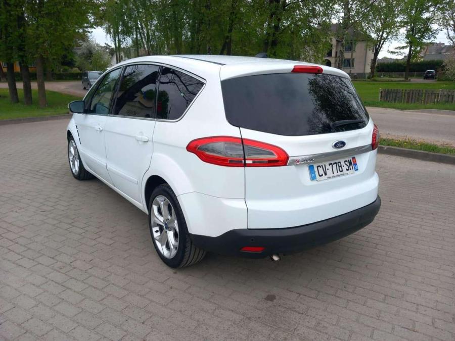 Balts Ford S-Max 2013 Utena, ar dzinēja tilpumu 2.00 L un nobraukumu 275 tūkst. km par 4900 €, foto 5 vietnē AUTOMOTO.COM.LV