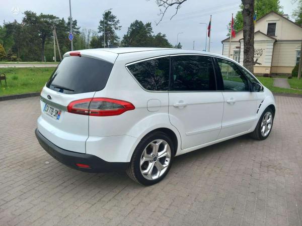 Balts Ford S-Max 2013 Utena, ar dzinēja tilpumu 2.00 L un nobraukumu 275 tūkst. km par 4900 €, foto 5 vietnē AUTOMOTO.COM.LV