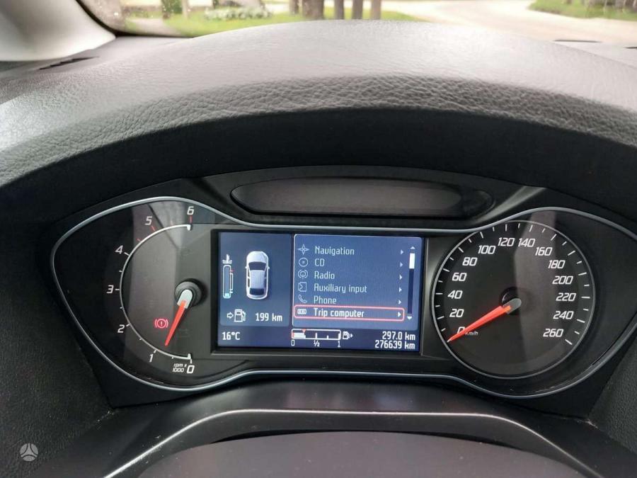 Balts Ford S-Max 2013 Utena, ar dzinēja tilpumu 2.00 L un nobraukumu 275 tūkst. km par 4900 €, foto 13 vietnē AUTOMOTO.COM.LV