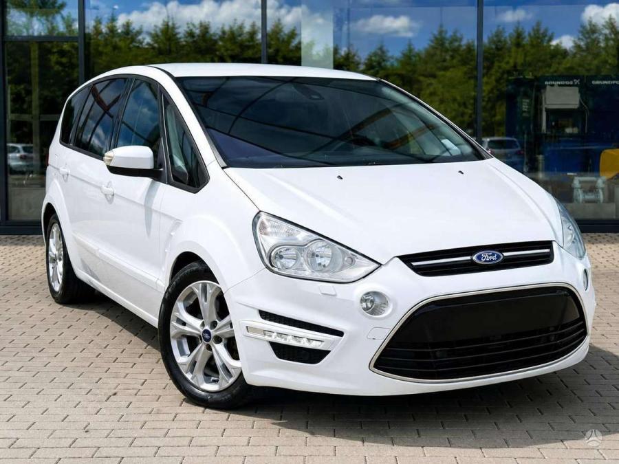 White Ford S-Max 2013 in Klaipeda, with an engine capacity of 0.00 L and mileage of 274 thousand km for 4400 €, photo 1 on AUTOMOTO.COM.LV