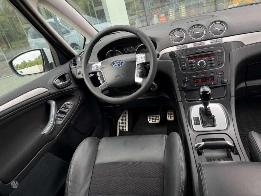 White Ford S-Max 2013 in Klaipeda, with an engine capacity of 0.00 L and mileage of 274 thousand km for 4400 €, photo 10 on AUTOMOTO.COM.LV