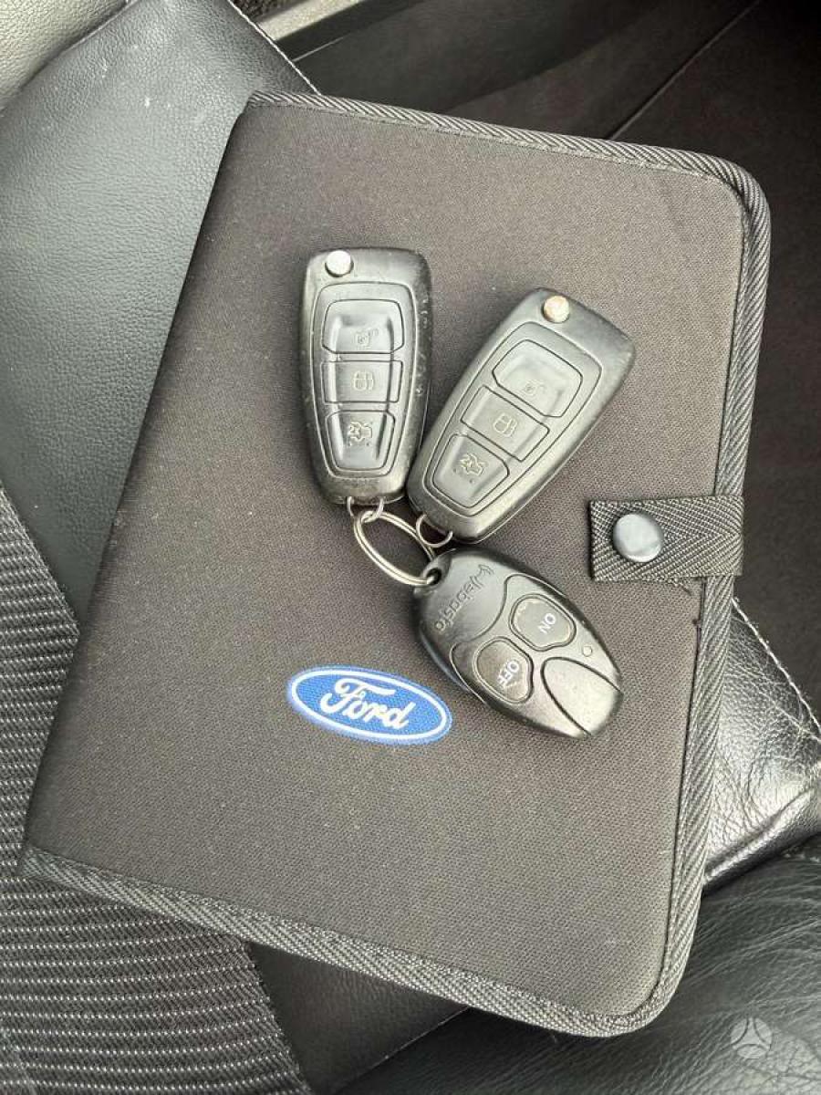 Balts Ford S-Max 2013 Šauļi, ar dzinēja tilpumu 2.00 L un nobraukumu 272 tūkst. km par 5500 €, foto 17 vietnē AUTOMOTO.COM.LV