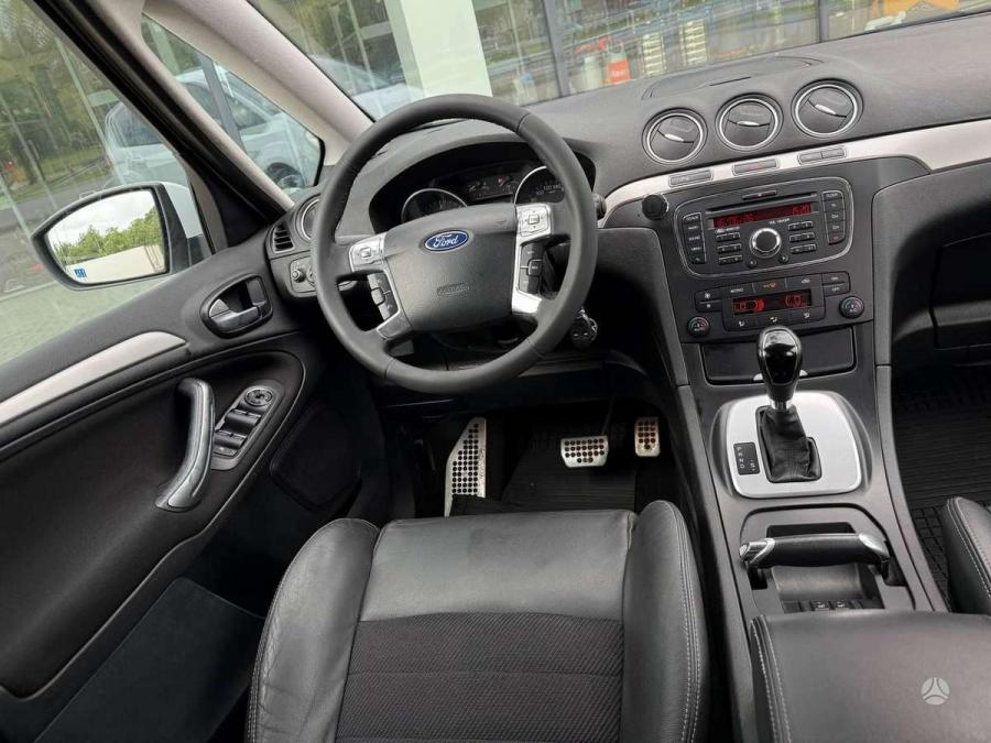 White Ford S-Max 2013 in Klaipeda, with an engine capacity of 0.00 L and mileage of 274 thousand km for 4550 €, photo 10 on AUTOMOTO.COM.LV