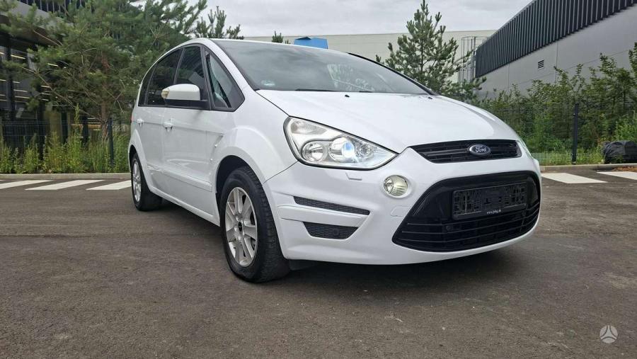 Balts Ford S-Max 2013 Kauņa, ar dzinēja tilpumu 2.00 L un nobraukumu 318 tūkst. km par 4850 €, foto 6 vietnē AUTOMOTO.COM.LV
