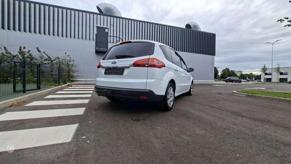 White Ford S-Max 2013 in Kaunas, with an engine capacity of 2.00 L and mileage of 318 thousand km for 4850 €, photo 8 on AUTOMOTO.COM.LV