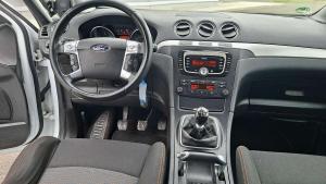 Balts Ford S-Max 2013 Kauņa, ar dzinēja tilpumu 2.00 L un nobraukumu 318 tūkst. km par 4850 €, foto 18 vietnē AUTOMOTO.COM.LV