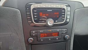 Balts Ford S-Max 2013 Kauņa, ar dzinēja tilpumu 2.00 L un nobraukumu 318 tūkst. km par 4850 €, foto 23 vietnē AUTOMOTO.COM.LV