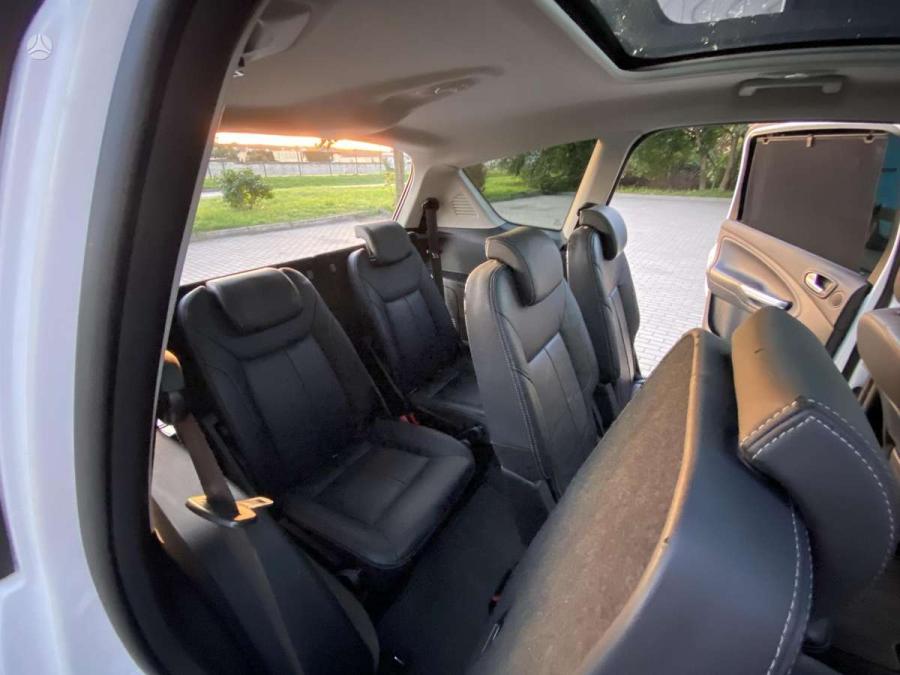 Balts Ford S-Max 2013 Klaipėda, ar dzinēja tilpumu 2.00 L un nobraukumu 289 tūkst. km par 2250 €, foto 10 vietnē AUTOMOTO.COM.LV