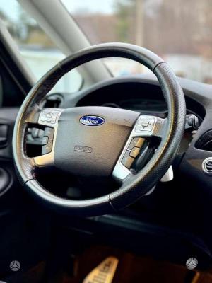 Balts Ford S-Max 2013 Šauļi, ar dzinēja tilpumu 2.20 L un nobraukumu 269 tūkst. km par 8950 €, foto 19 vietnē AUTOMOTO.COM.LV