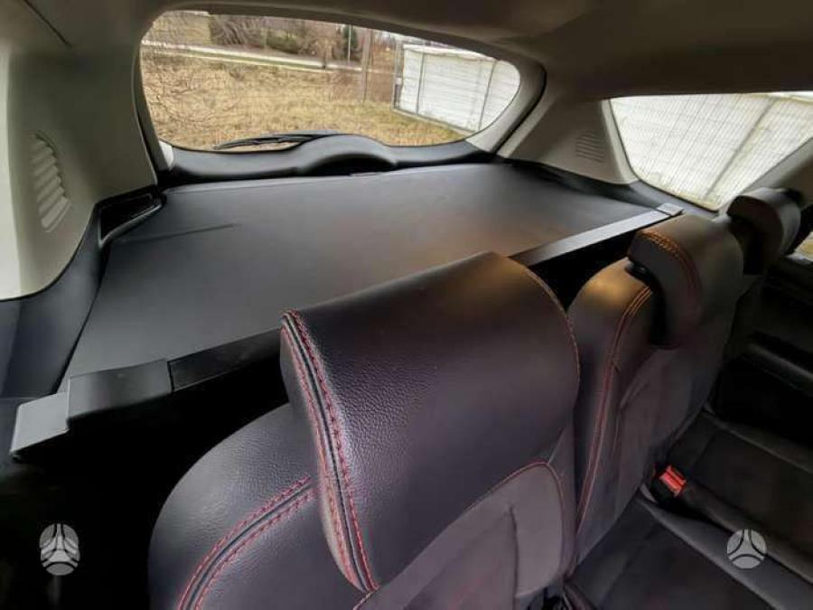 Balts Ford S-Max 2013 Šauļi, ar dzinēja tilpumu 2.20 L un nobraukumu 269 tūkst. km par 8950 €, foto 27 vietnē AUTOMOTO.COM.LV