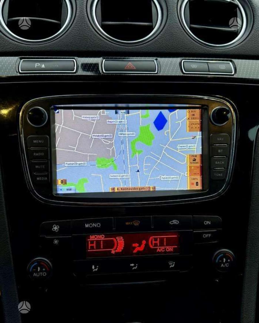 Balts Ford S-Max 2013 Šauļi, ar dzinēja tilpumu 2.20 L un nobraukumu 269 tūkst. km par 8950 €, foto 30 vietnē AUTOMOTO.COM.LV