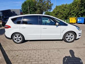 White Ford S-Max 2013 in Kaunas, with an engine capacity of 2.20 L and mileage of 232 thousand km for 5900 €, photo 5 on AUTOMOTO.COM.LV