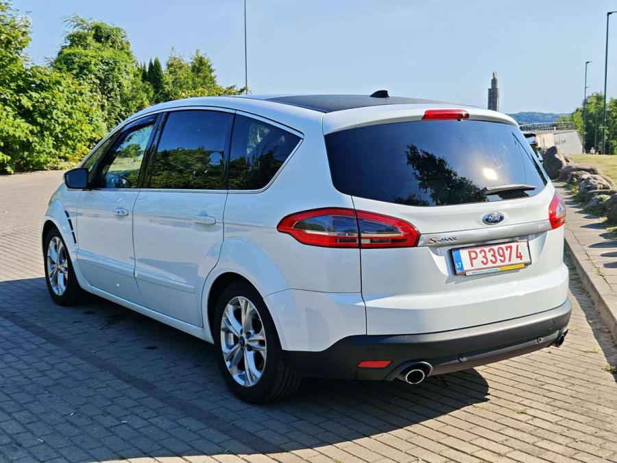 White Ford S-Max 2013 in Kaunas, with an engine capacity of 2.20 L and mileage of 232 thousand km for 5900 €, photo 7 on AUTOMOTO.COM.LV