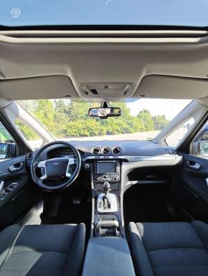 White Ford S-Max 2013 in Kaunas, with an engine capacity of 2.20 L and mileage of 232 thousand km for 5900 €, photo 10 on AUTOMOTO.COM.LV