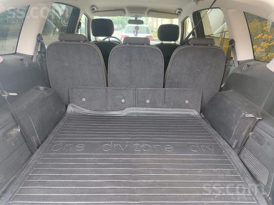 Balts Ford S-Max 2013 Jelgava, ar dzinēja tilpumu 2.00 L un nobraukumu 304 tūkst. km par 3200 €, foto 9 vietnē AUTOMOTO.COM.LV