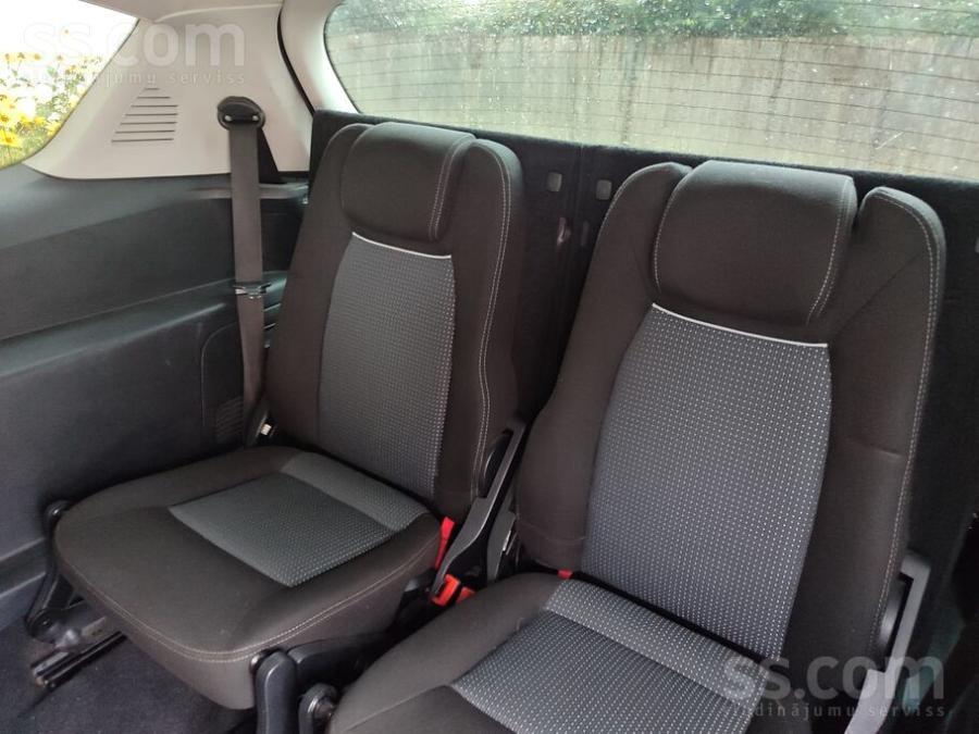 Balts Ford S-Max 2013 Jelgava, ar dzinēja tilpumu 2.00 L un nobraukumu 304 tūkst. km par 3200 €, foto 13 vietnē AUTOMOTO.COM.LV