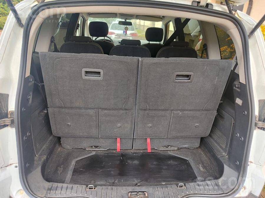 Balts Ford S-Max 2013 Jelgava, ar dzinēja tilpumu 2.00 L un nobraukumu 304 tūkst. km par 3200 €, foto 15 vietnē AUTOMOTO.COM.LV