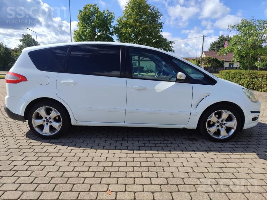 Balts Ford S-Max 2013 Jelgava, ar dzinēja tilpumu 2.00 L un nobraukumu 304 tūkst. km par 4490 €, foto 4 vietnē AUTOMOTO.COM.LV