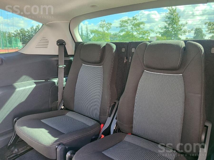 Balts Ford S-Max 2013 Jelgava, ar dzinēja tilpumu 2.00 L un nobraukumu 304 tūkst. km par 4490 €, foto 17 vietnē AUTOMOTO.COM.LV