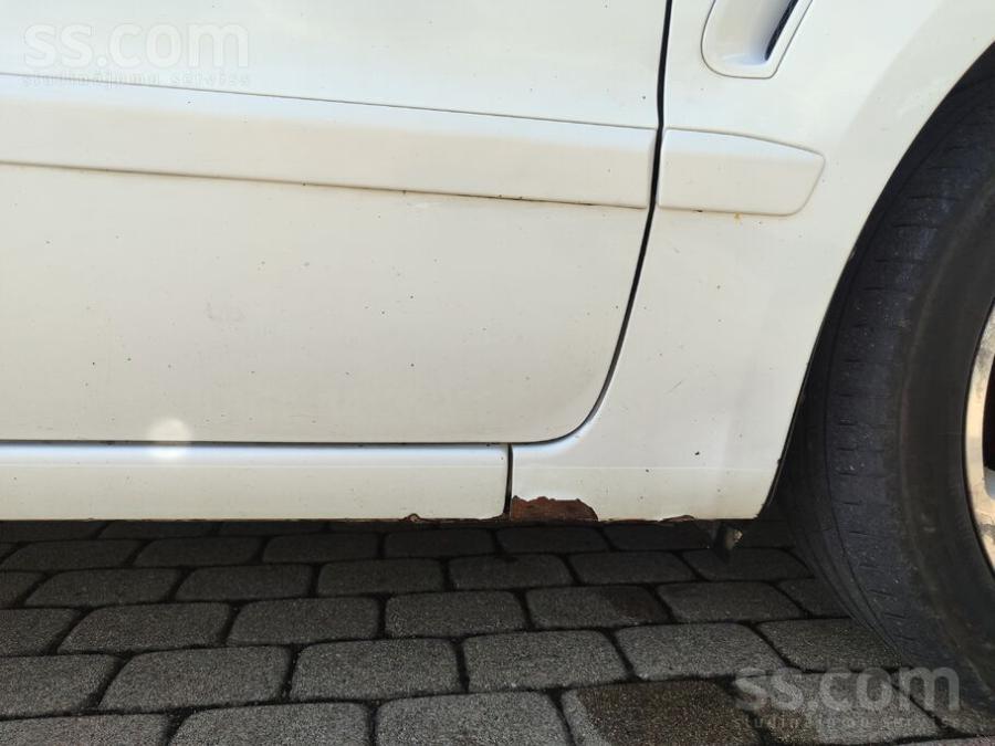 Balts Ford S-Max 2013 Jelgava, ar dzinēja tilpumu 2.00 L un nobraukumu 304 tūkst. km par 4490 €, foto 21 vietnē AUTOMOTO.COM.LV