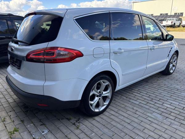 Balts Ford S-Max 2013 Klaipėda, ar dzinēja tilpumu 2.00 L un nobraukumu 290 tūkst. km par 4200 €, foto 1 vietnē AUTOMOTO.COM.LV