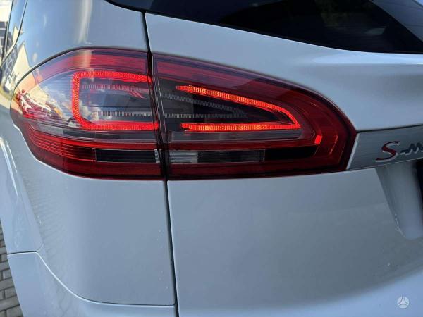 Balts Ford S-Max 2013 Klaipėda, ar dzinēja tilpumu 2.00 L un nobraukumu 290 tūkst. km par 4200 €, foto 10 vietnē AUTOMOTO.COM.LV