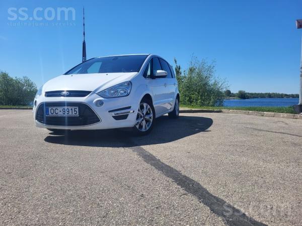 White Ford S-Max 2014 in Riga, with an engine capacity of 2.00 L and mileage of 236 thousand km for 5000 €, photo 2 on AUTOMOTO.COM.LV