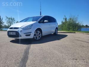 White Ford S-Max 2014 in Riga, with an engine capacity of 2.00 L and mileage of 235 thousand km for 4800 €, photo 4 on AUTOMOTO.COM.LV
