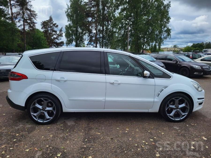 Balts Ford S-Max 2014 Rīga, ar dzinēja tilpumu 2.00 L un nobraukumu 0 tūkst. km par 6000 €, foto 5 vietnē AUTOMOTO.COM.LV