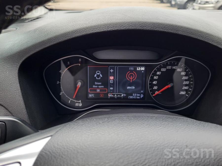 Balts Ford S-Max 2014 Rīga, ar dzinēja tilpumu 2.00 L un nobraukumu 0 tūkst. km par 6000 €, foto 23 vietnē AUTOMOTO.COM.LV