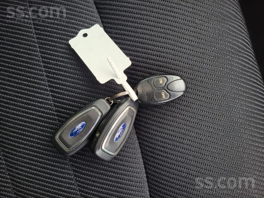 Balts Ford S-Max 2014 Rīga, ar dzinēja tilpumu 2.00 L un nobraukumu 0 tūkst. km par 6000 €, foto 24 vietnē AUTOMOTO.COM.LV