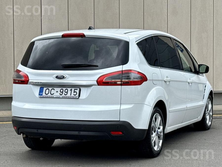 White Ford S-Max 2014 in Riga, with an engine capacity of 2.00 L and mileage of 235 thousand km for 4950 €, photo 4 on AUTOMOTO.COM.LV