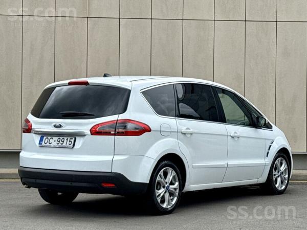 White Ford S-Max 2014 in Riga, with an engine capacity of 2.00 L and mileage of 235 thousand km for 4950 €, photo 4 on AUTOMOTO.COM.LV